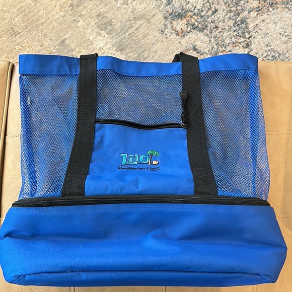 Disney | Bags | Disneys Mesh With Insulated Bottom Tote Lilo From Lilo ...